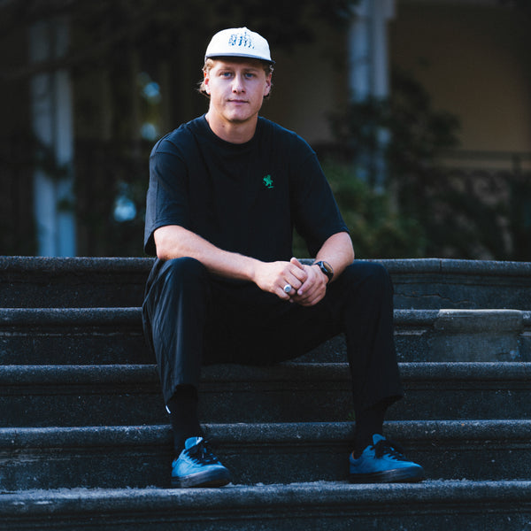 SOGGYBONES SILHOUETTE TEE - BLACK – soggybones dunsborough